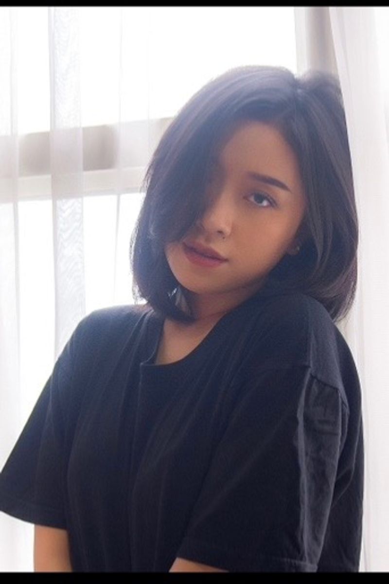 Cindy in black · Karyakarsa