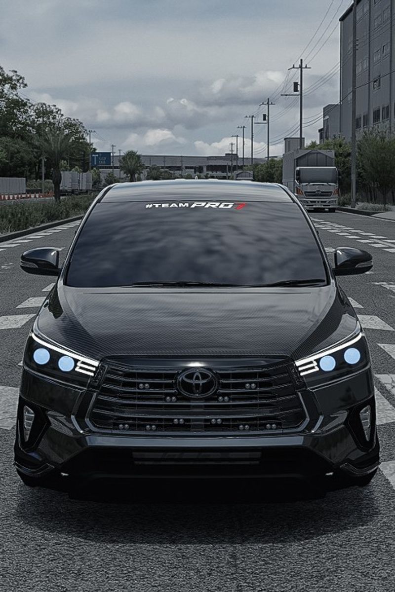 INNOVA VENTURER CUSTOM · Karyakarsa