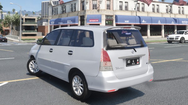 Toyota Kijang Innova 2010 GTA5 · Karyakarsa